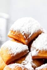 The BEST New Orleans Beignets Recipe - Grandbaby Cakes