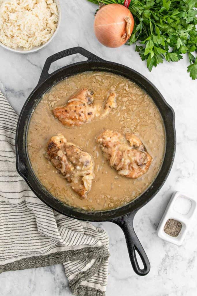 Southern Smothered Chicken - Grandbaby Cakes