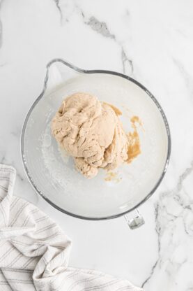 The BEST New Orleans Beignets Recipe - Grandbaby Cakes