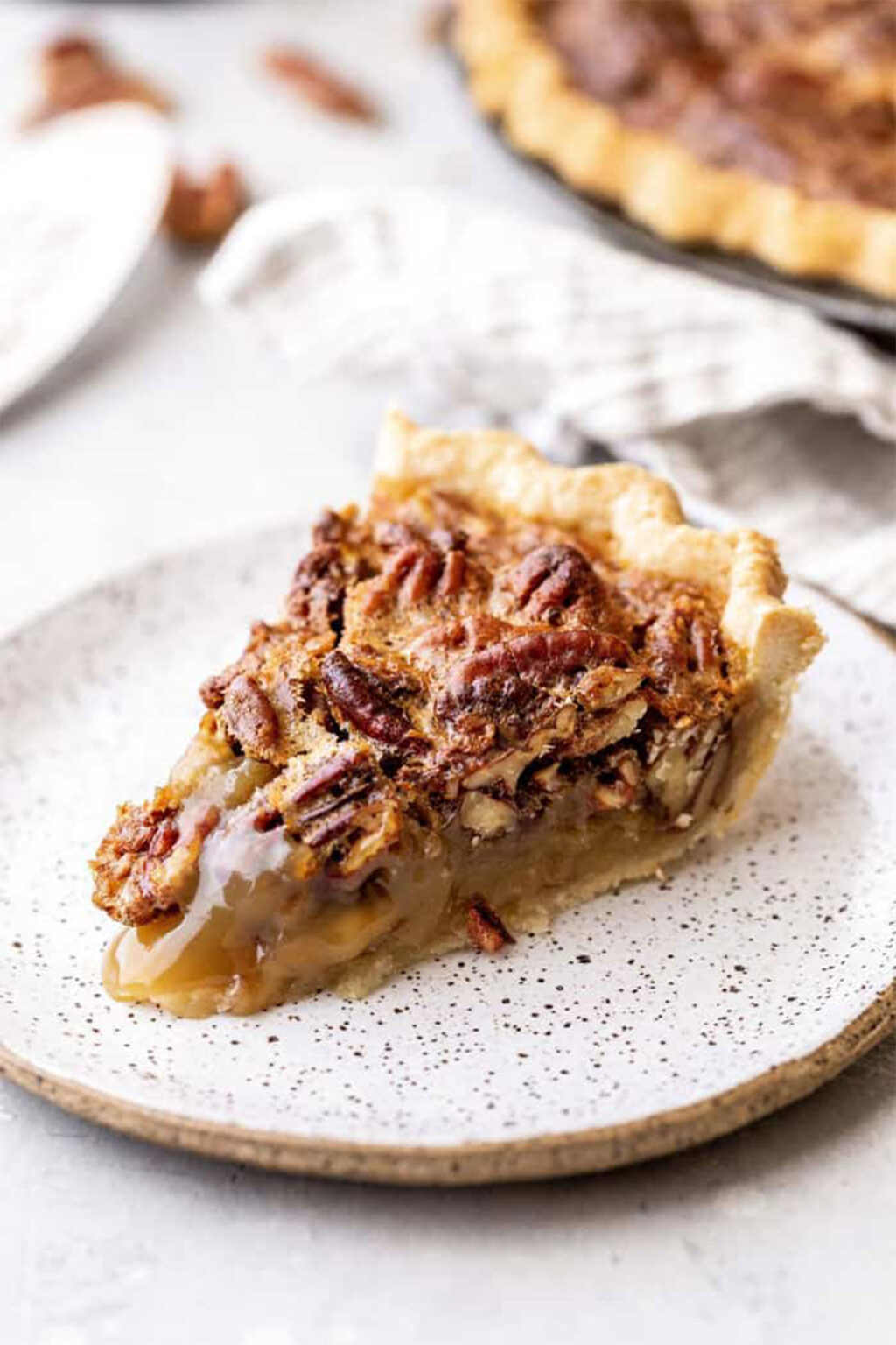 Southern Pecan Pie Recipe {Easy, One Bowl!} - Grandbaby Cakes
