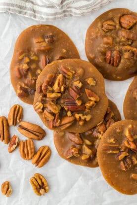 Authentic New Orleans Pralines (So Buttery & Chewy!) - Grandbaby Cakes