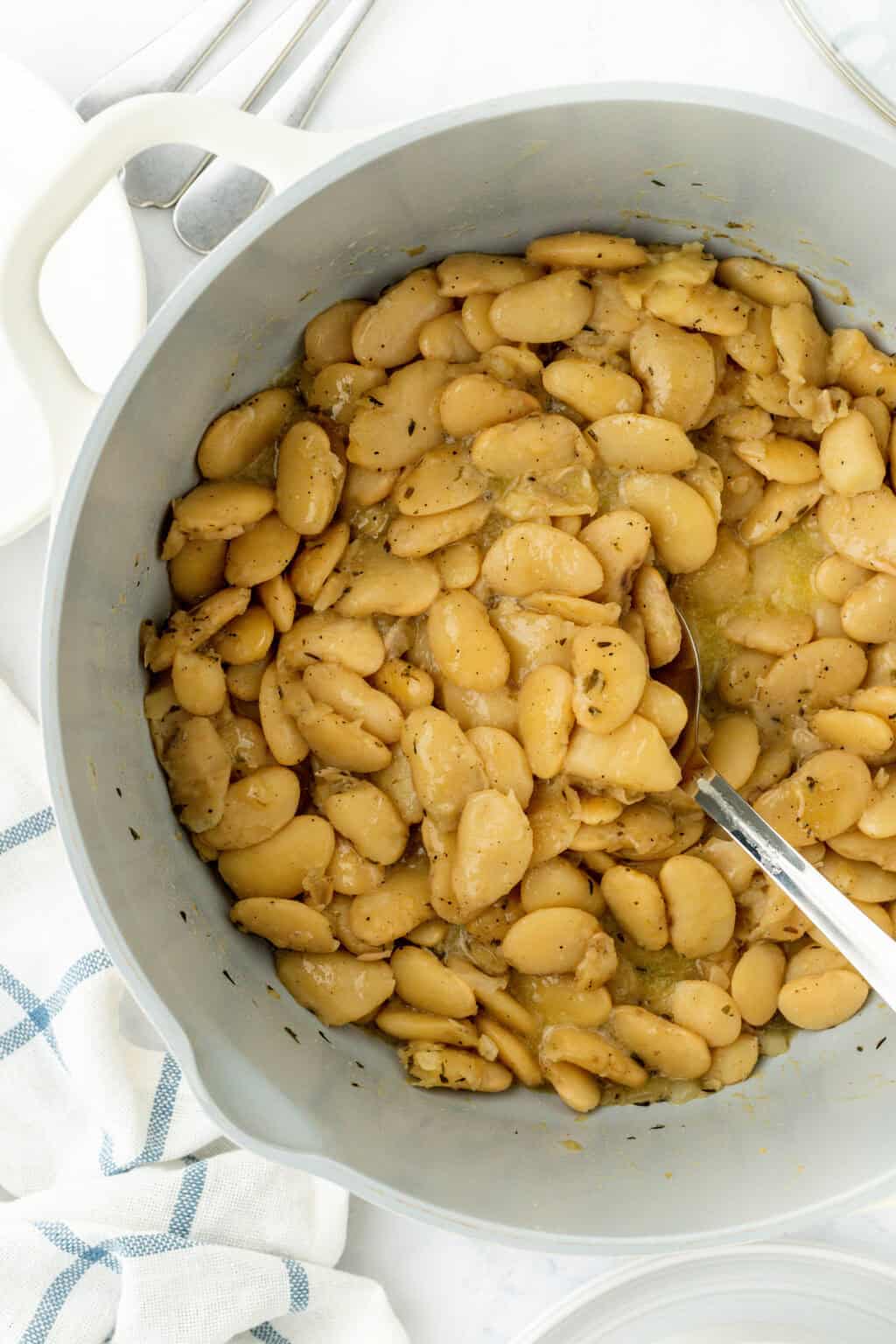 Creamy Southern Butter Beans - Grandbaby Cakes