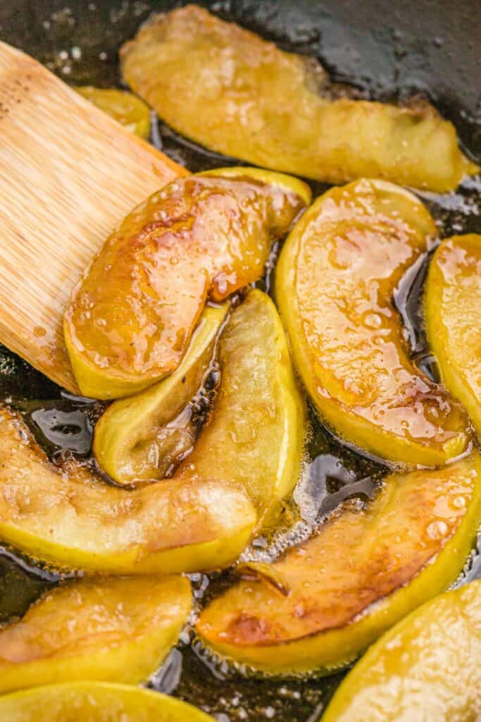 Southern Fried Apples (Better than Cracker Barrel) - Grandbaby Cakes