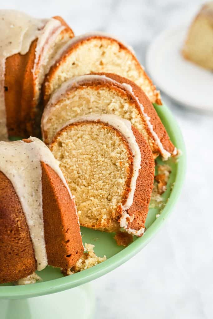 Brown Sugar Pound Cake (with brown butter glaze!)
