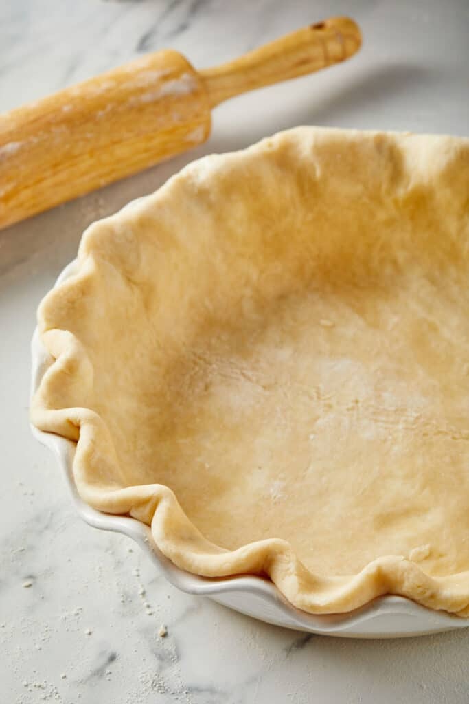 Buttery, Flaky Pie Crust (How To Video!) - Grandbaby Cakes